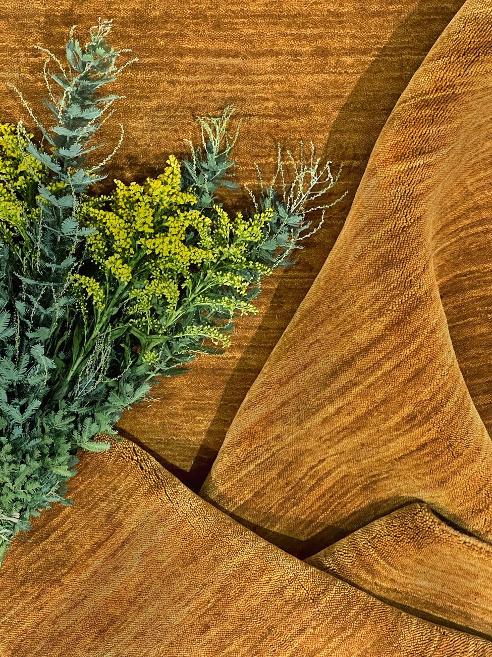 Modern Textured Rugs | Bold and Simplistic Textures | Hali Rugs